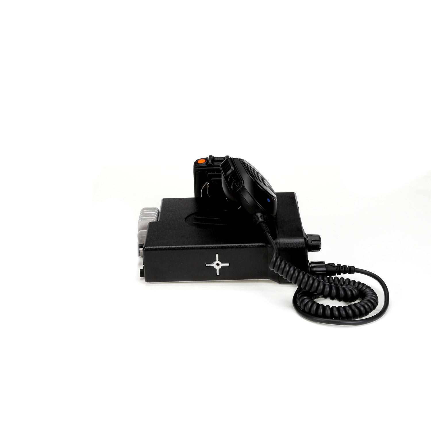 DM4000e Digital Mobile (DMR) Two-Way Radio Series - Motorola Solutions ...